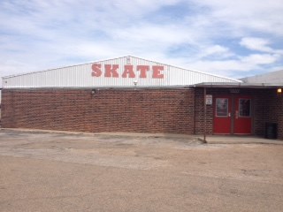 Circle Roller Rink - Roller Skating Rinks in Borger TX