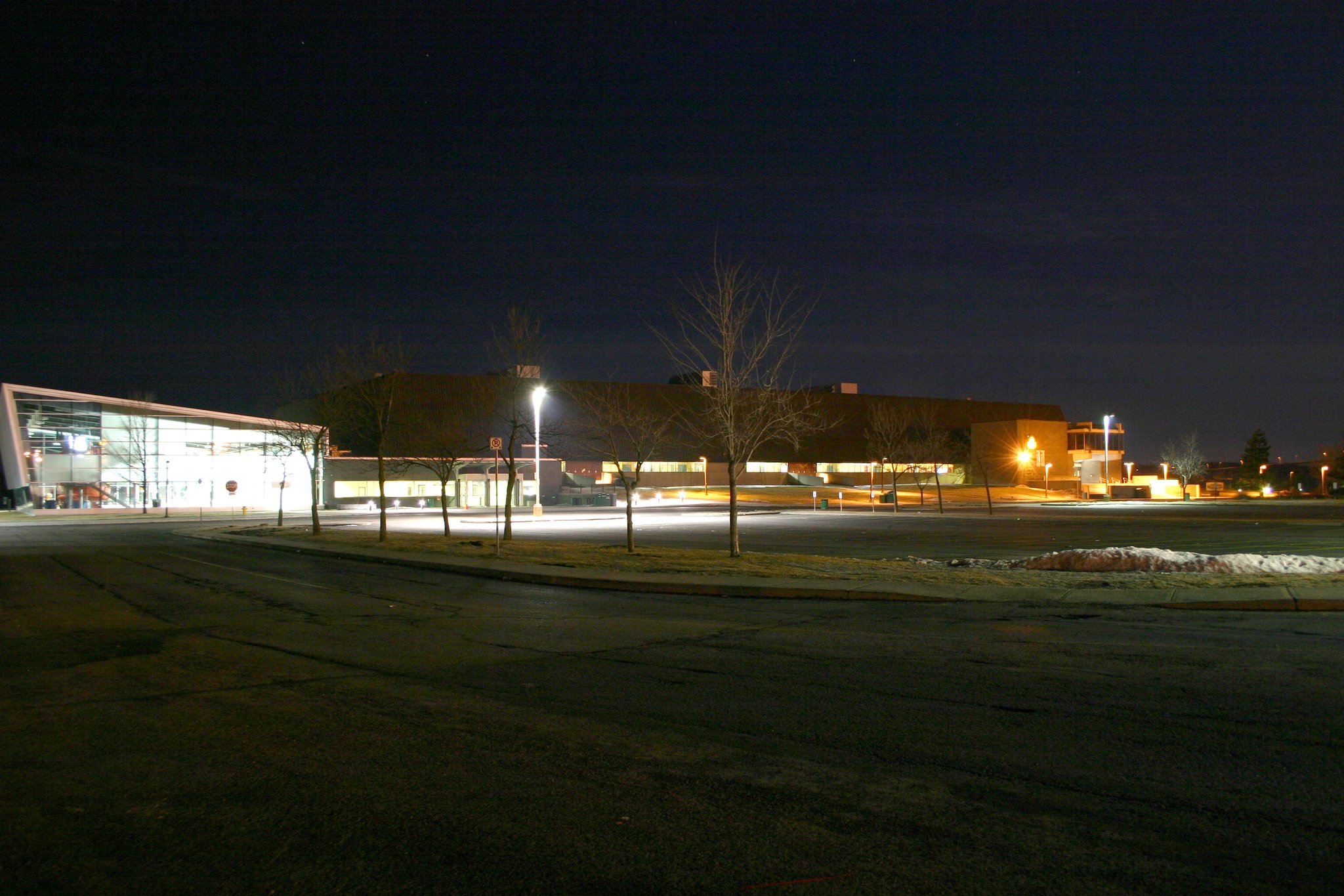 Cornwall Civic Complex – Skating Rinks Near Me
