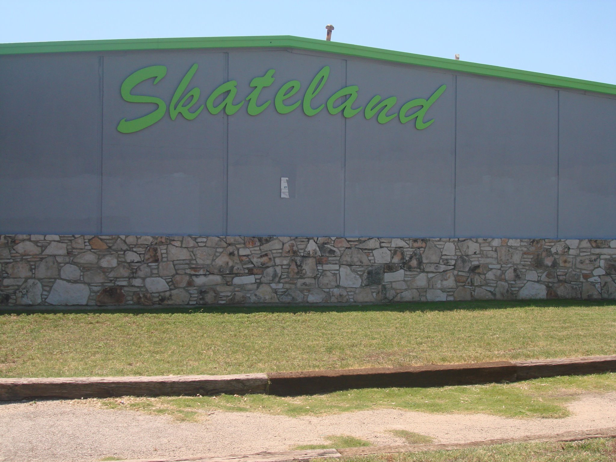 Skateland